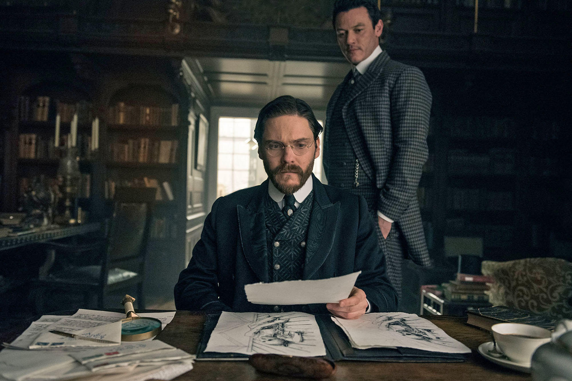 Sherlock Holmes più True Detective? The Alienist – The HotCorn
