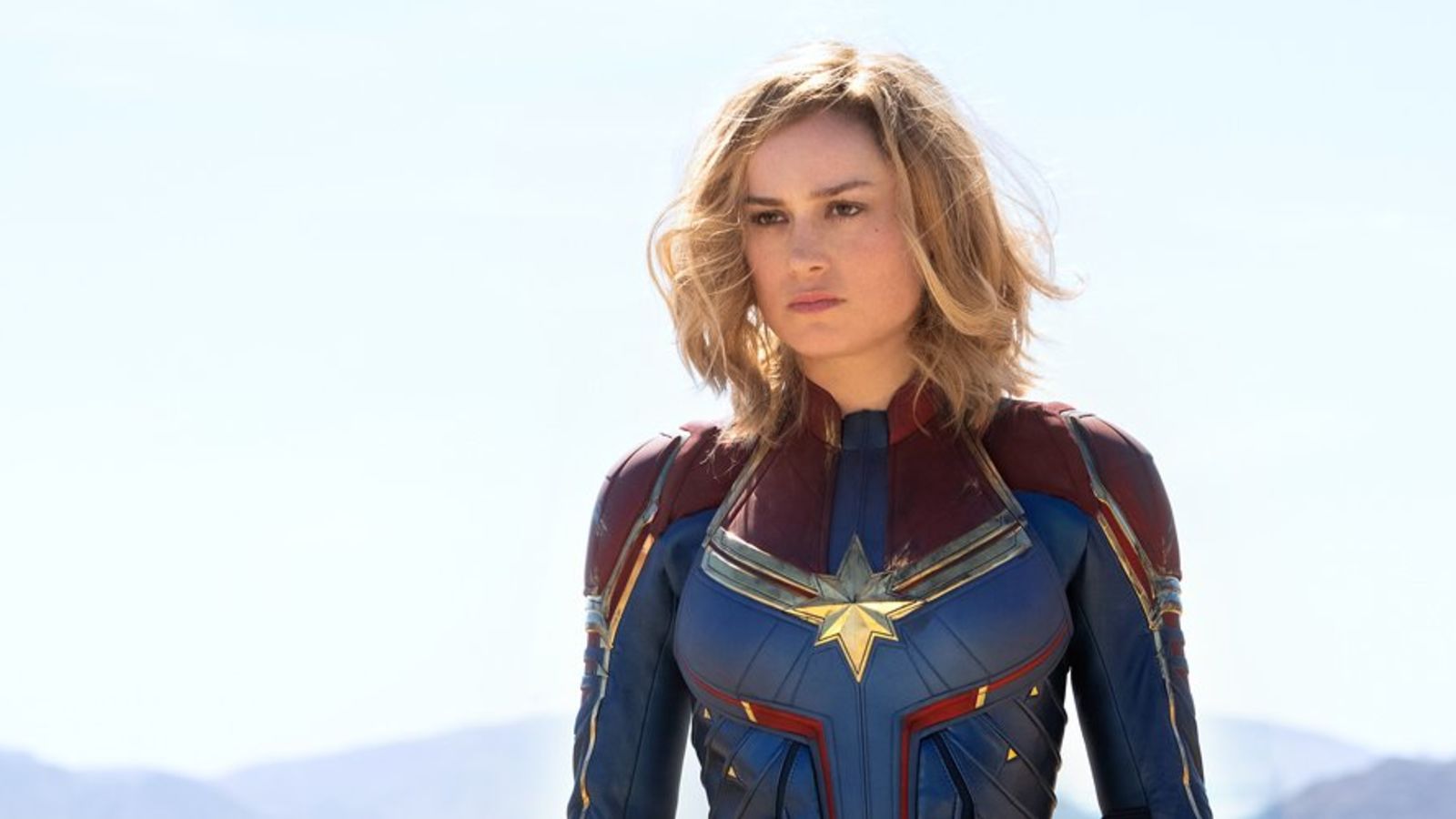 Captain Marvel: Le prime immagini ufficiali di Brie Larson in costume ...