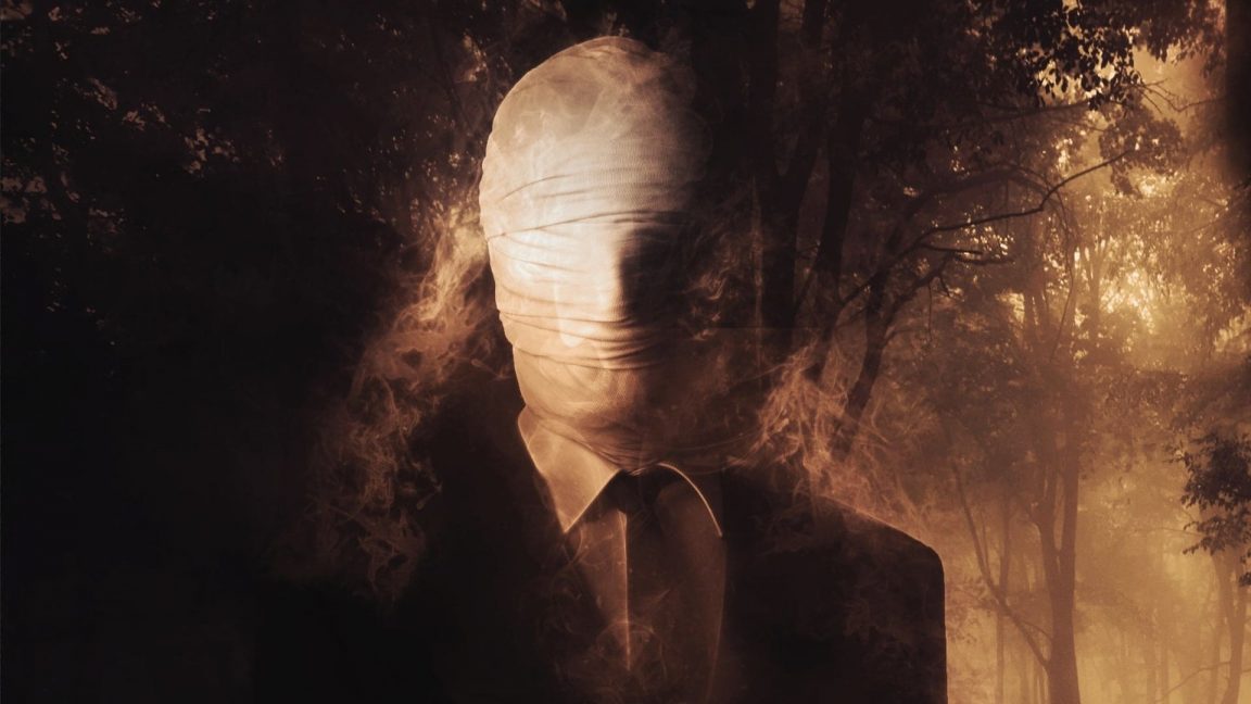 Slender Man – The HotCorn